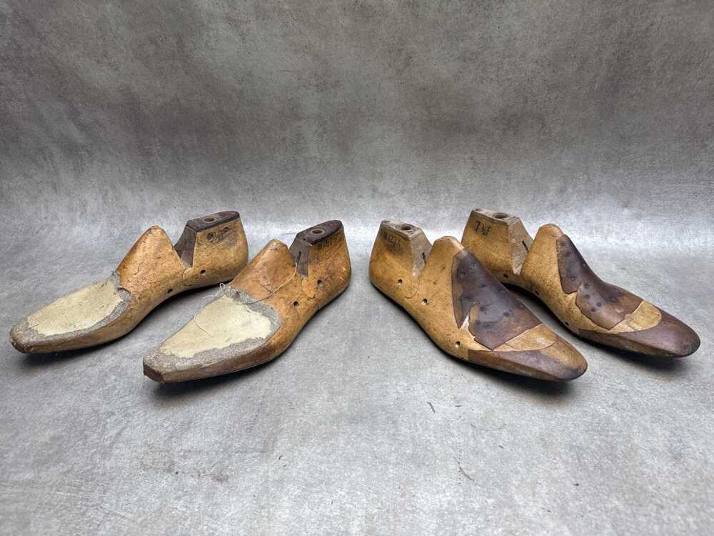 Group of vintage adult shoelasts
